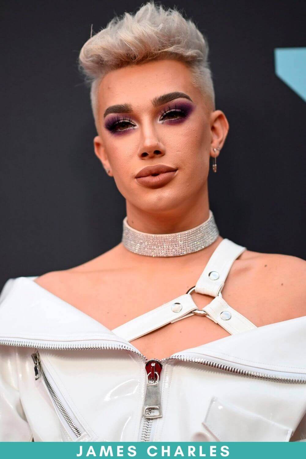 Does James Charles Speak Spanish? Does James Charles Speak Spanish?