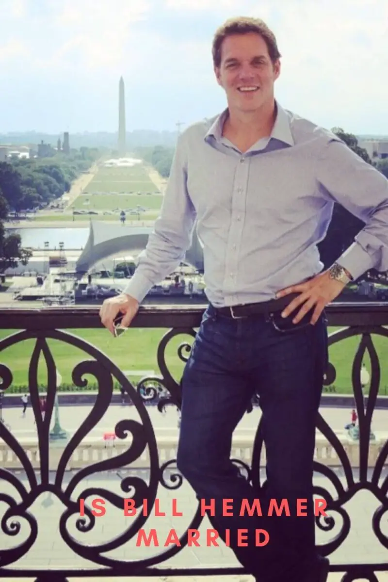 Is Bill Hemmer Married?